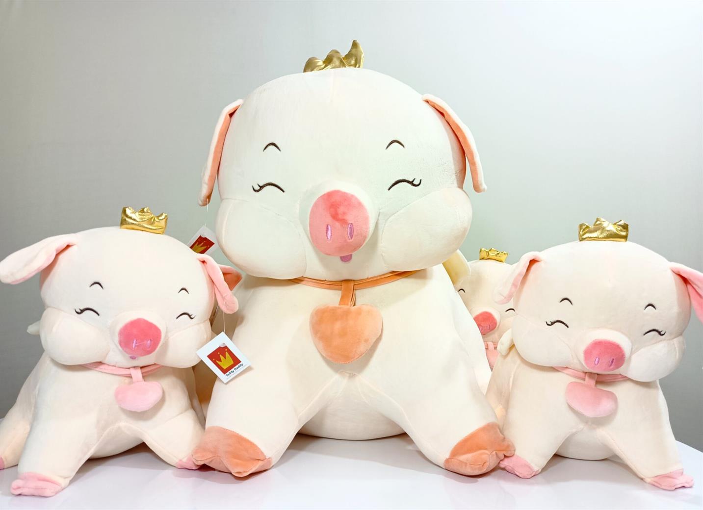 Crown Pig Soft Toy Plush - Teddy Daddy - Premium Toys